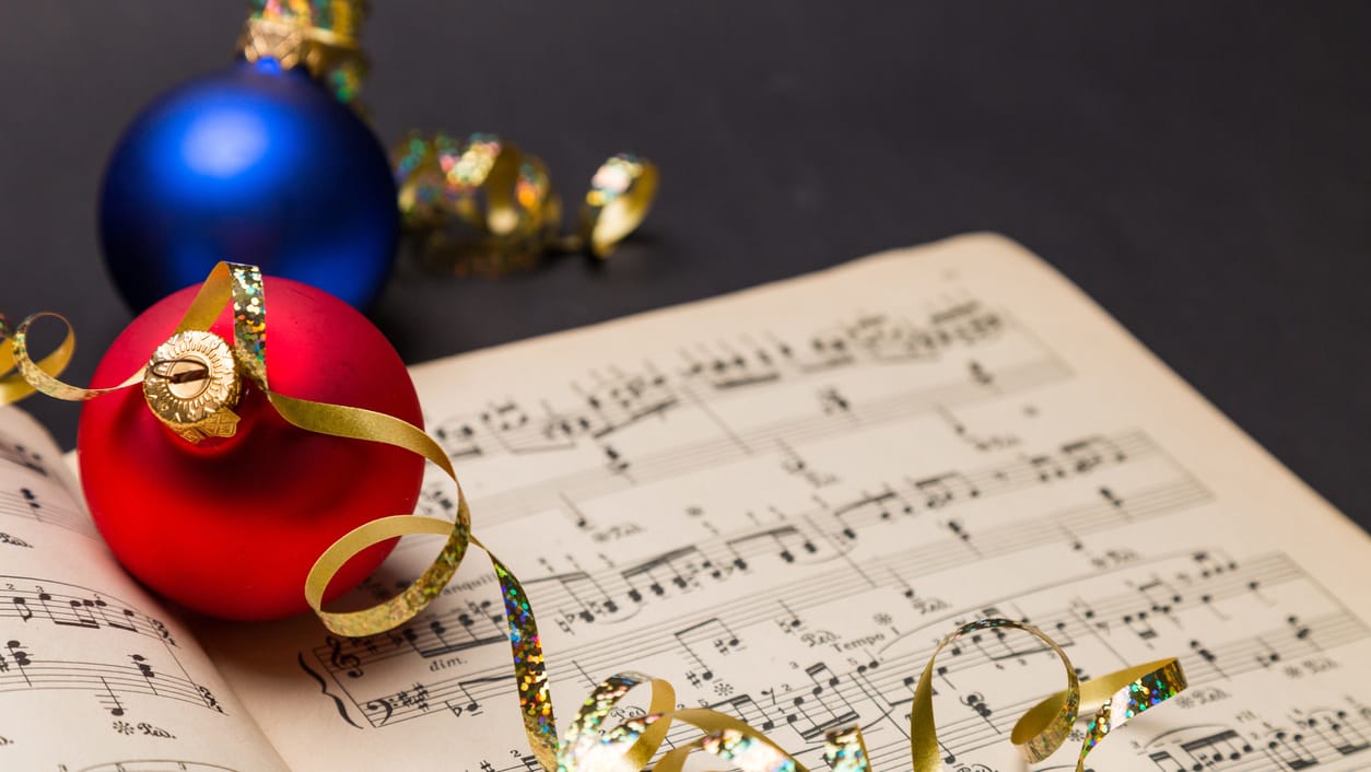 Here Are the Best Christmas Albums of 2016 to Get for the Classical ...