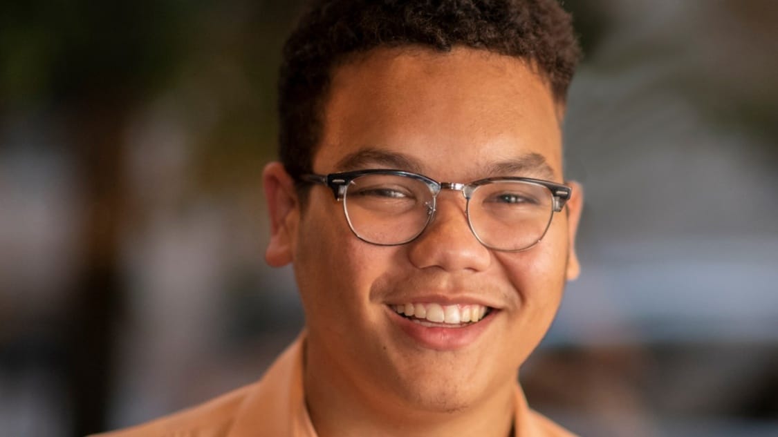 Joshua Mhoon, 17, piano | WFMT