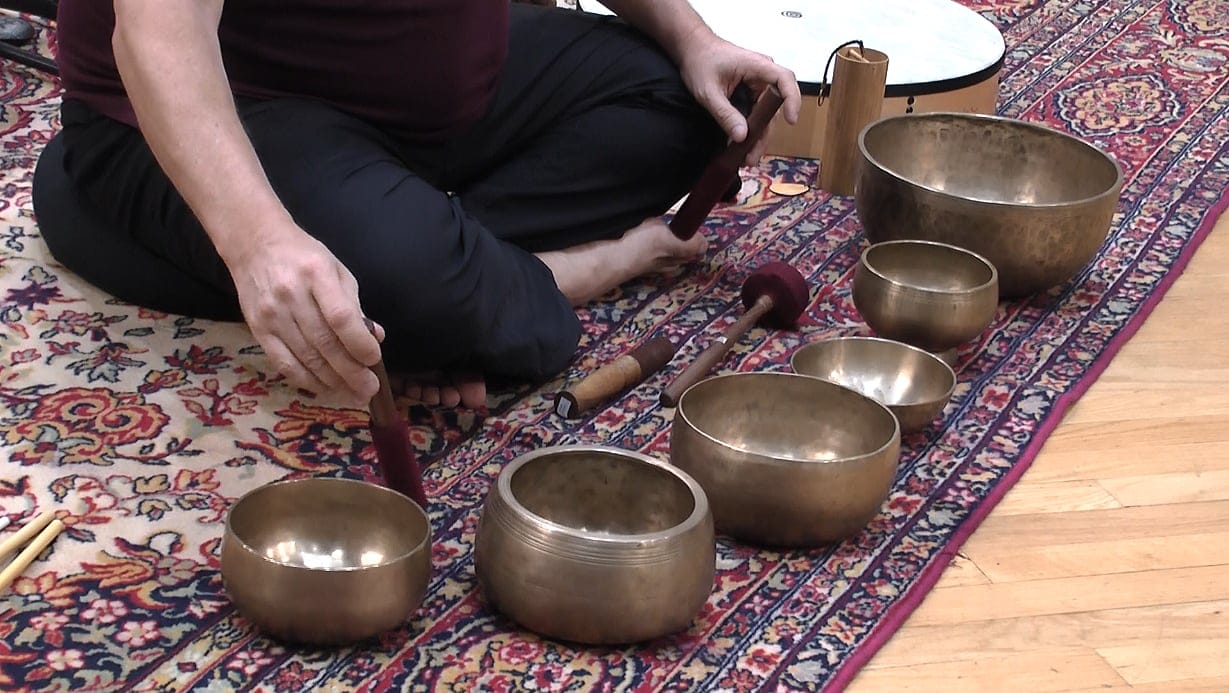 Video | Try a Virtual Sound Therapy Session to Block Out the Noise in Your Life | WFMT