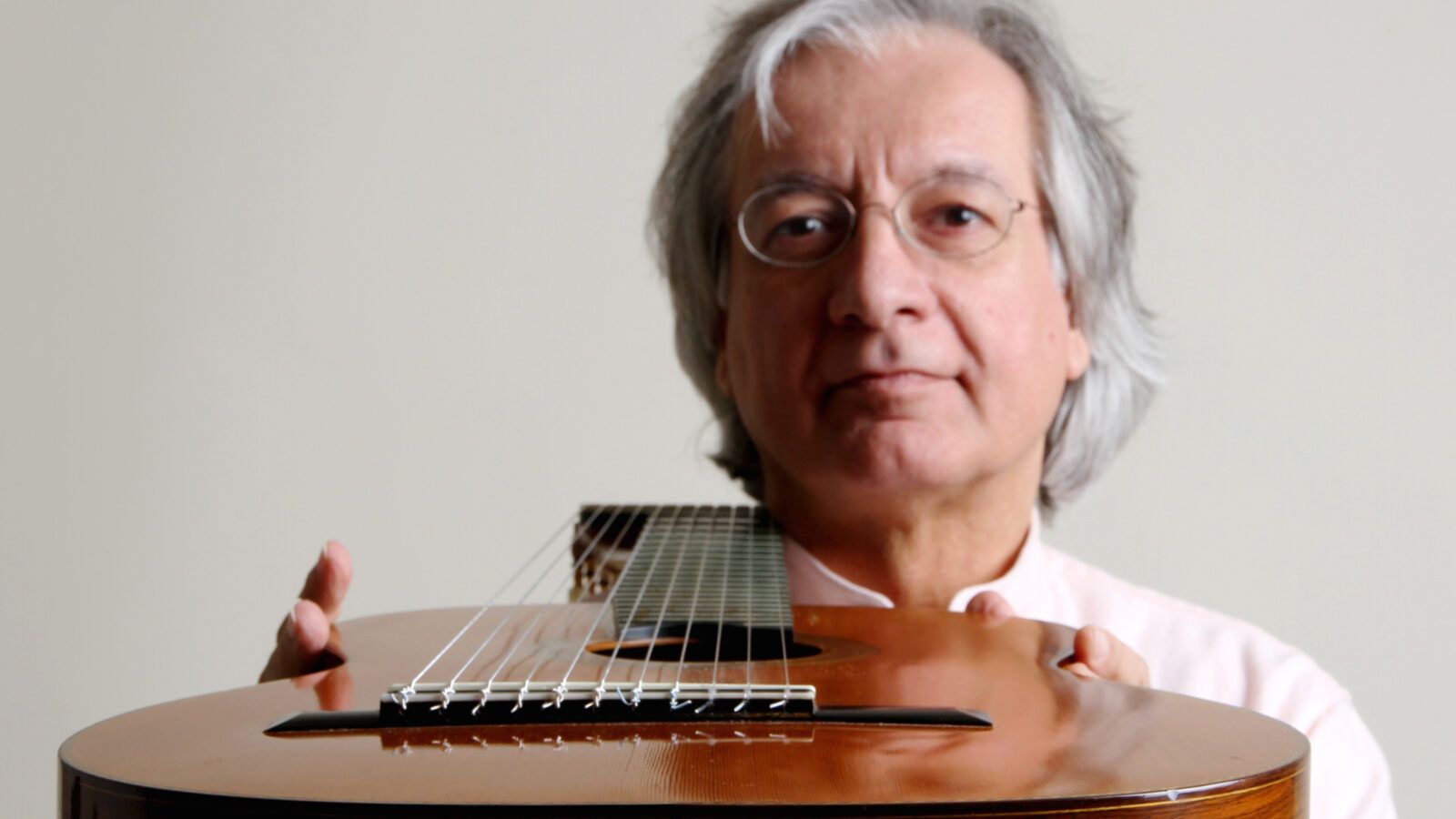 Great Guitar Players: Alvaro Pierri | WFMT