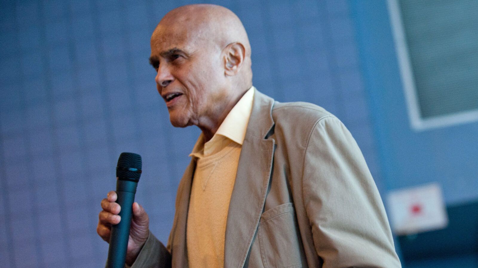 Harry Belafonte, activist and entertainer, dies at 96 | WFMT