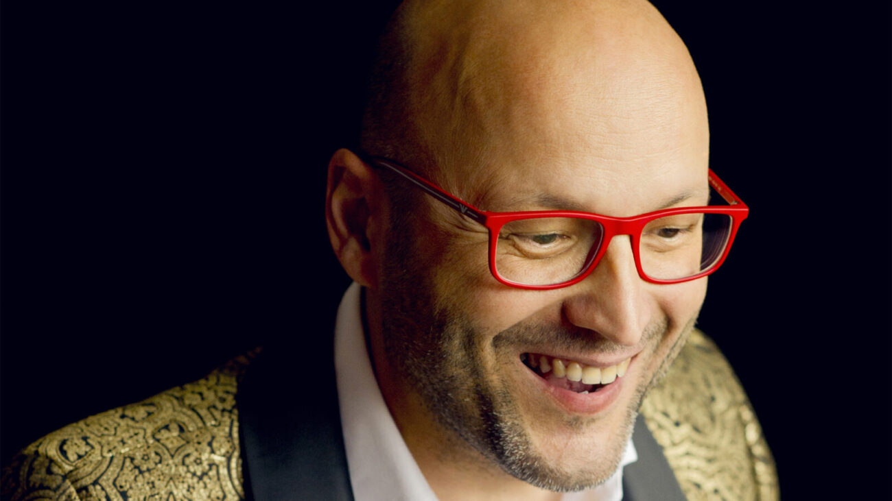Music and Conversation with Enrique Mazzola | WFMT