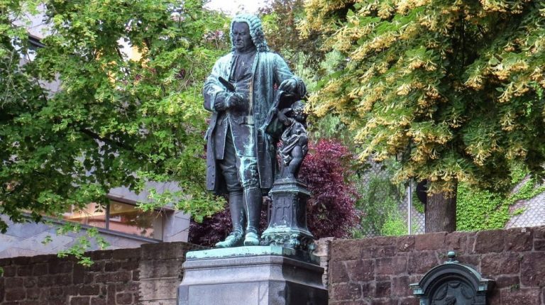 Bach's Goldberg Variations with András Schiff | WFMT