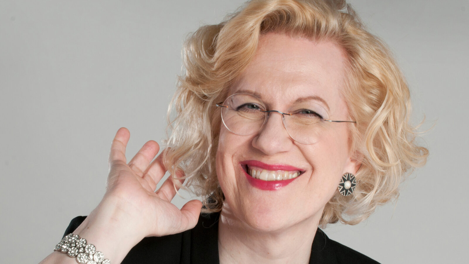 A Women's History Month Playlist: Sara Davis Buechner | WFMT