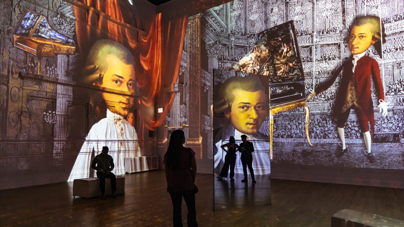 Immersive Mozart Exhibit Offers New Angle on Classical Giant | WFMT