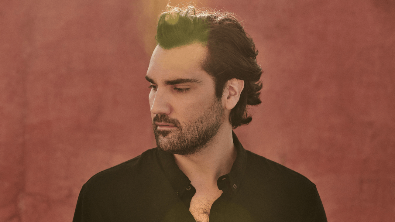 Introducing Jonathan Tetelman | WFMT