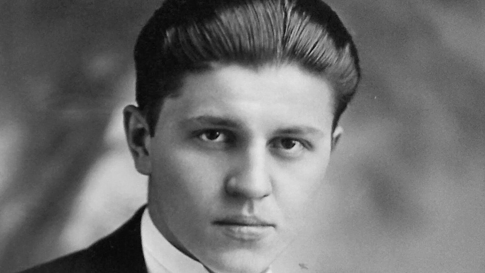 The Art of Thaddeus Kozuch: Polish-American pianist, Chicago Native | WFMT